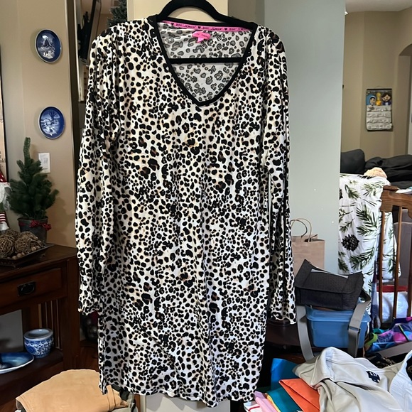 Betsey Johnson | Intimates & Sleepwear | Betsy Johnson Leopard Print ...